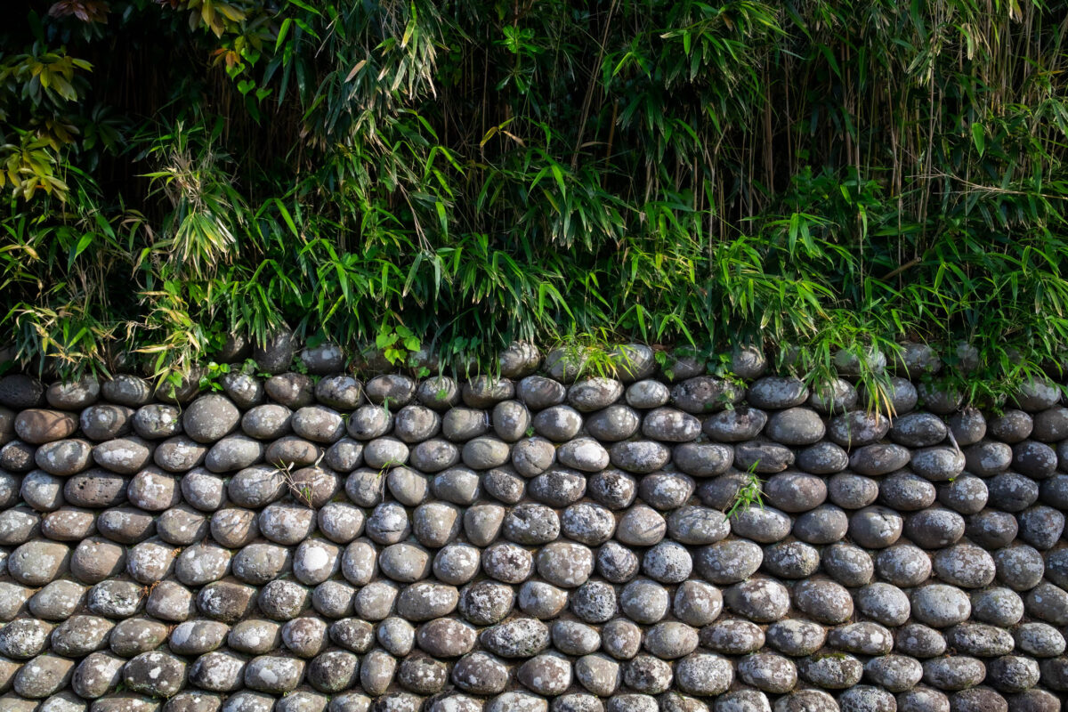Tama Stone Wall: Japanese Traditional Landscape Architecture | Offbeat ...
