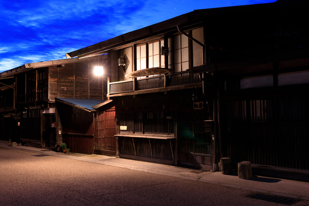 Historic Japanese Wooden Inn at Night | Offbeat Japan