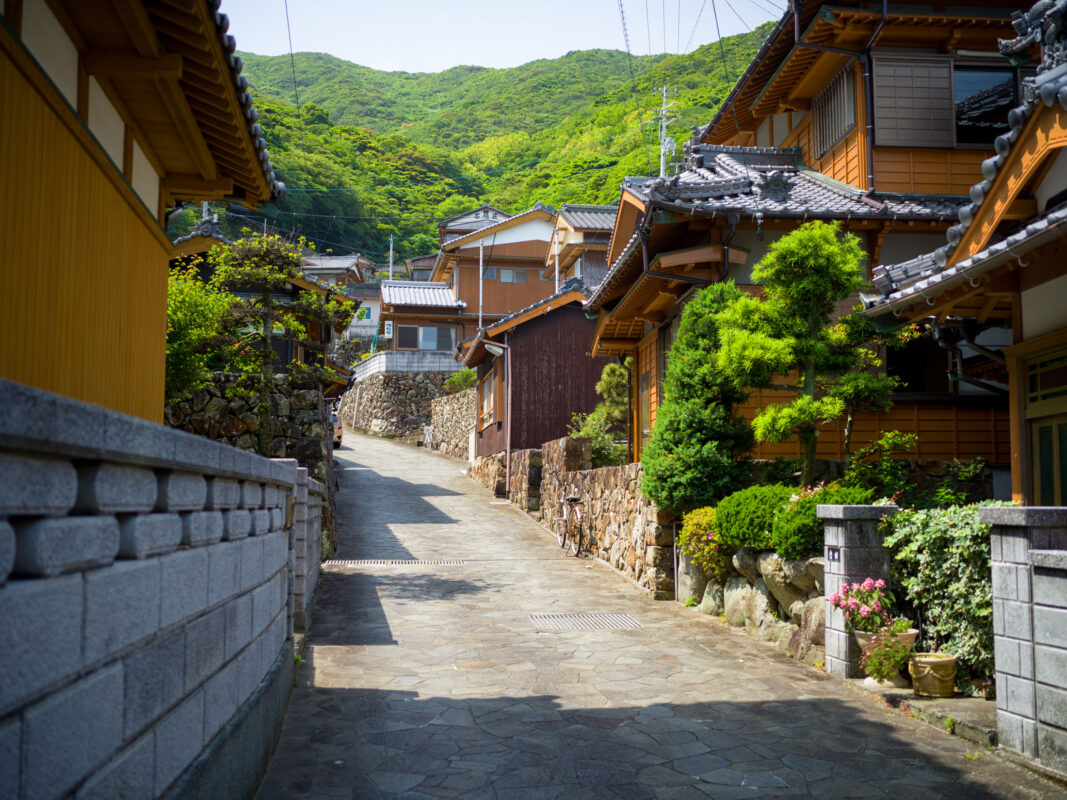 Traditional Japanese Village with Historic Architecture | Offbeat Japan